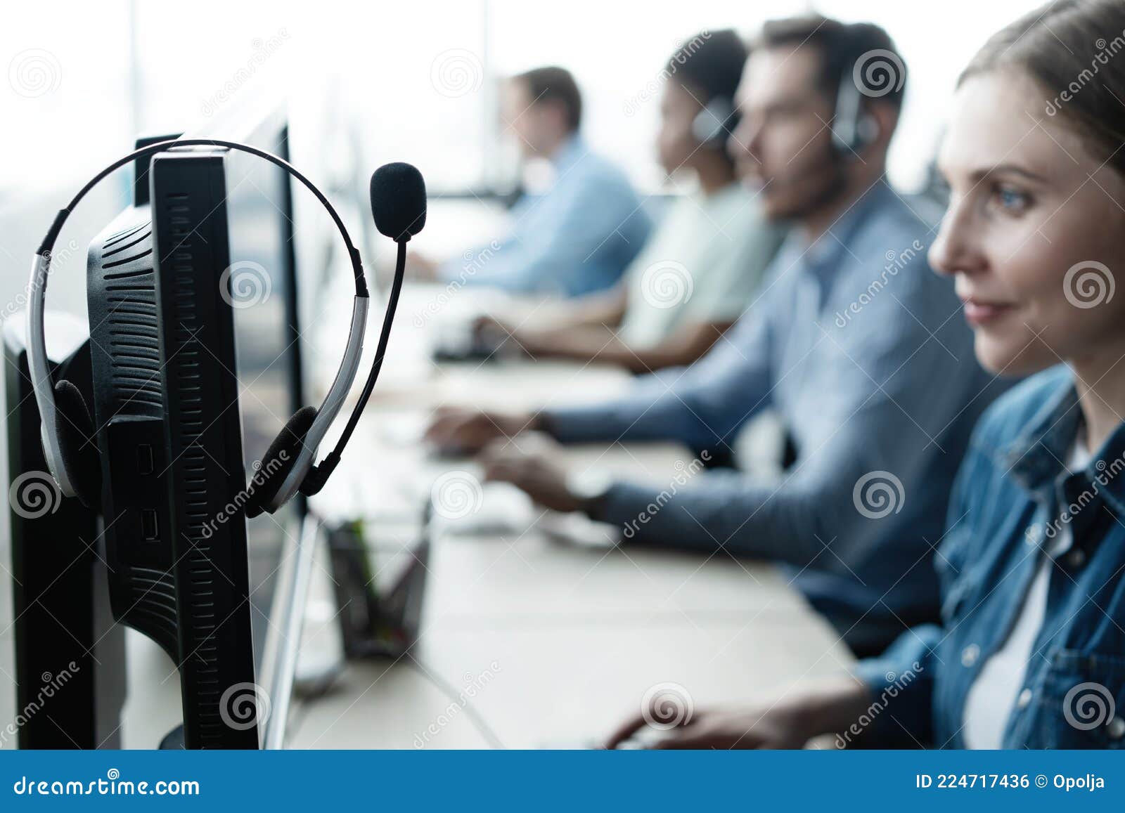 Communication Support, Call Center and Customer Service Help Desk at ...