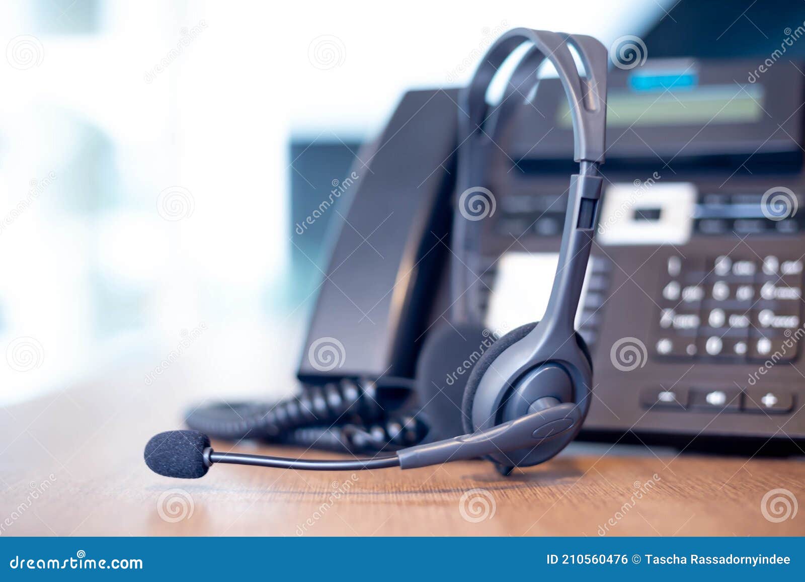Communication Support, Call Center and Customer Service Help Desk. VOIP ...