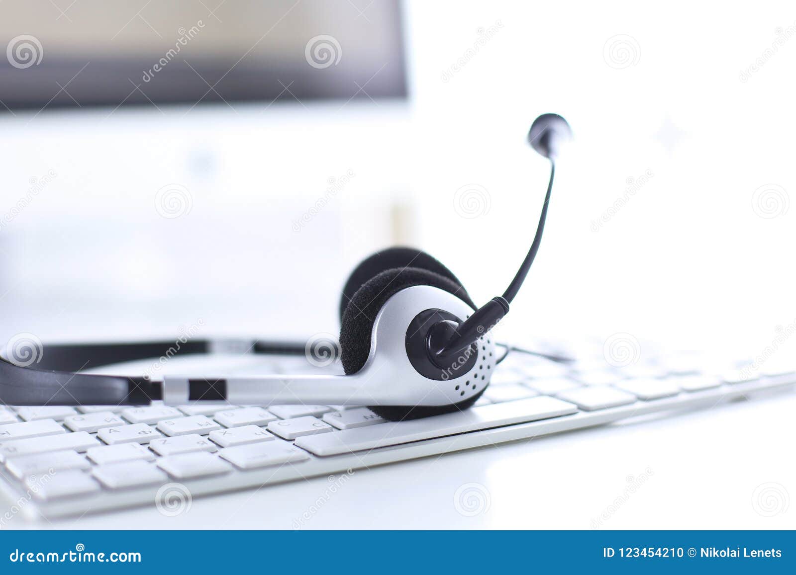 Communication Support, Call Center and Customer Service Help Desk. VOIP ...