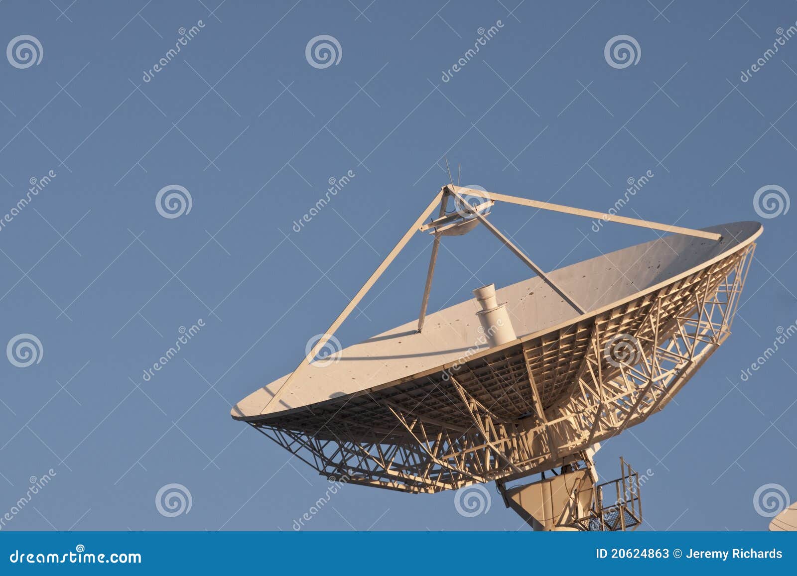 Communications dish stock image. Image of radio, phone - 20624863