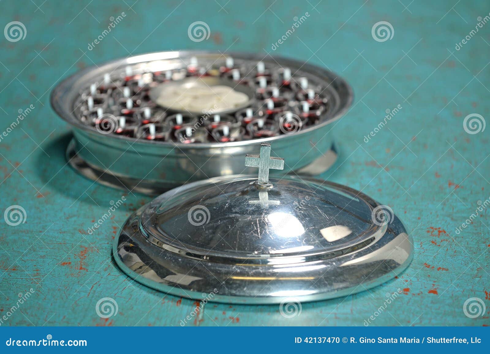 Communion Elements on Old Table Stock Photo - Image of wine, eucharist ...