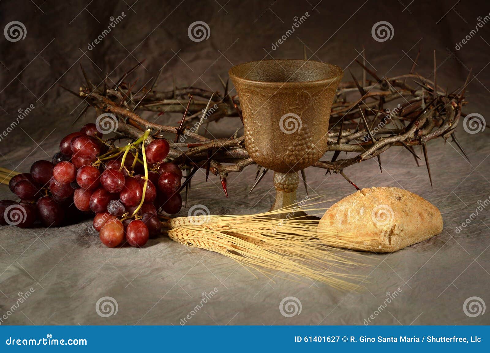 Communion Elements on Table Stock Image - Image of sharp, grace: 61401627