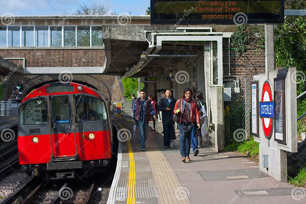 Commuting on London Underground Editorial Photography - Image of ...