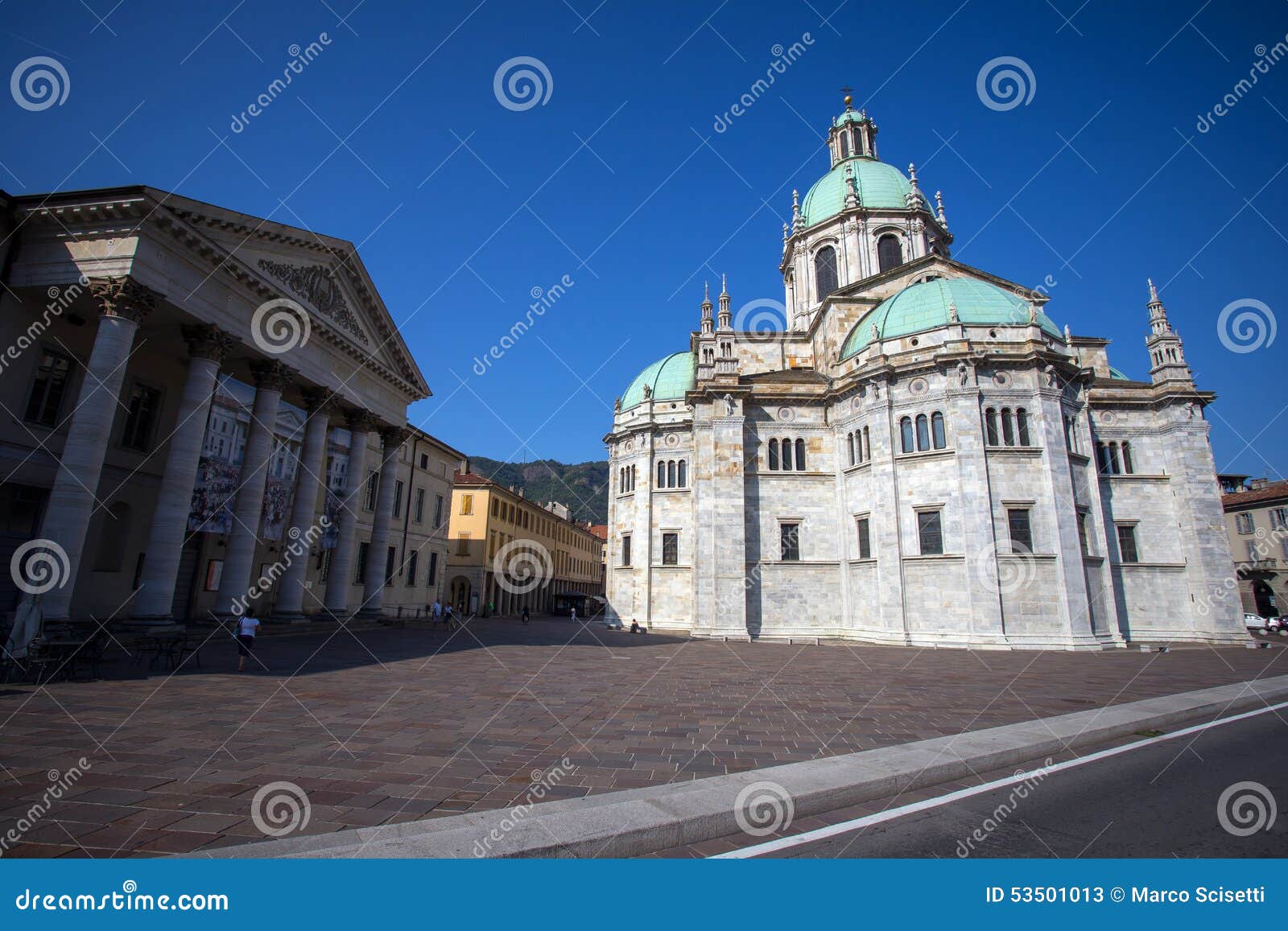 Como Cathedral Editorial Photo | CartoonDealer.com #92669977