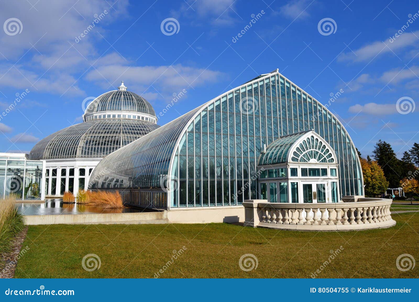 Como Conservatory during the Summer Editorial Image - Image of color ...