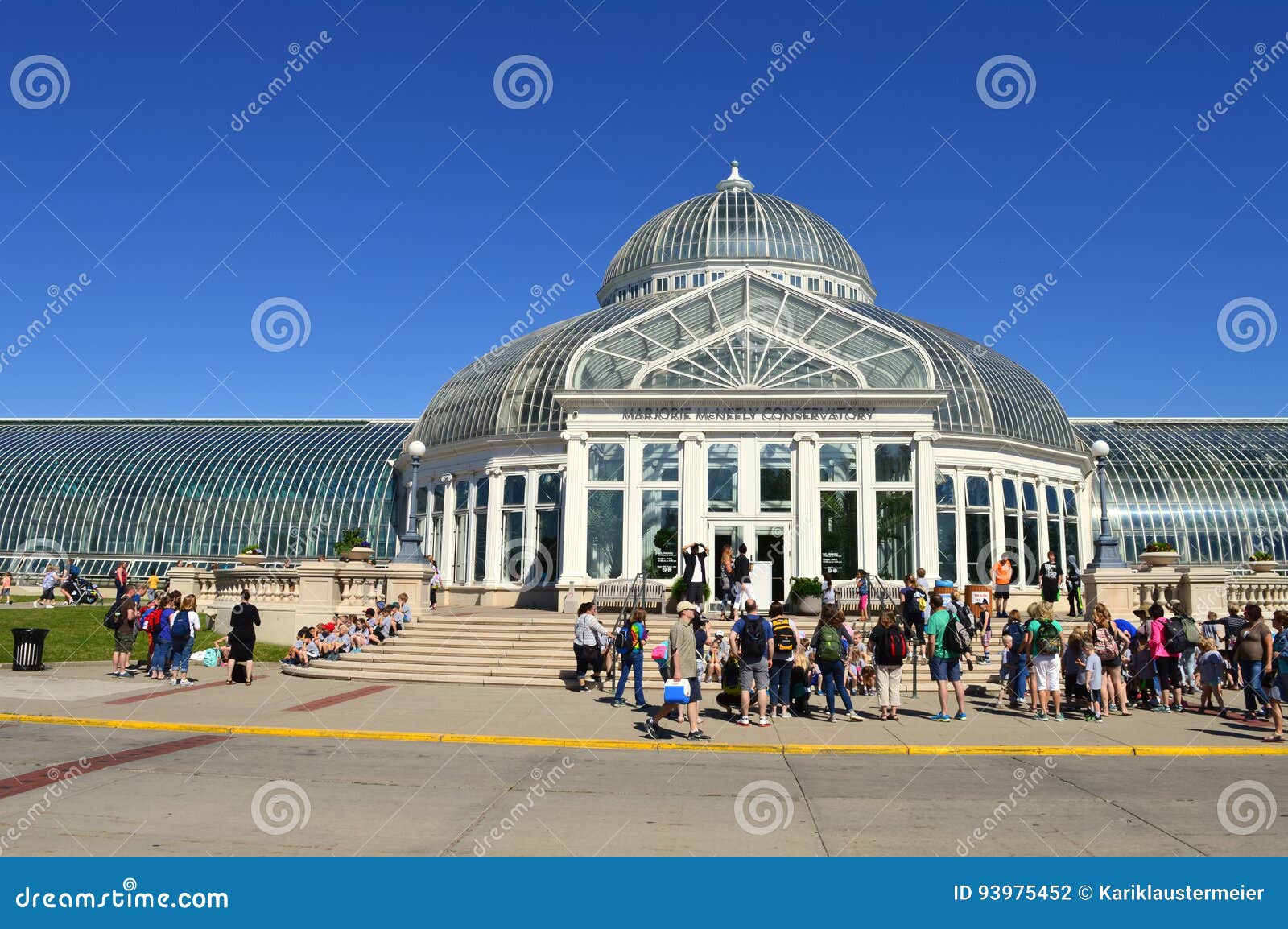 Como Zoo and Conservatory editorial photography. Image of color - 93975452