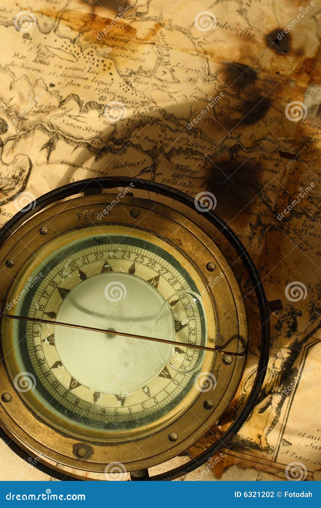Compás retro foto de archivo. Imagen de tesoro, nearsightedness - 6321202