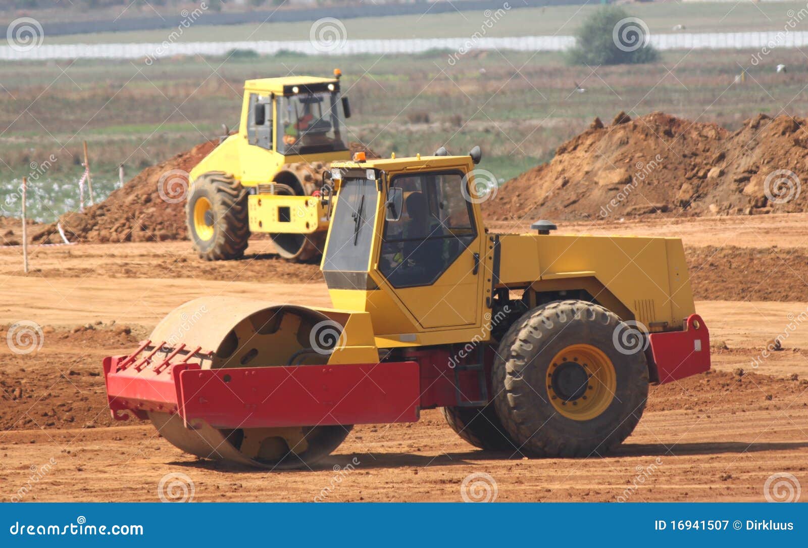 Compactage Du Chantier De Construction Image stock - Image du machines ...