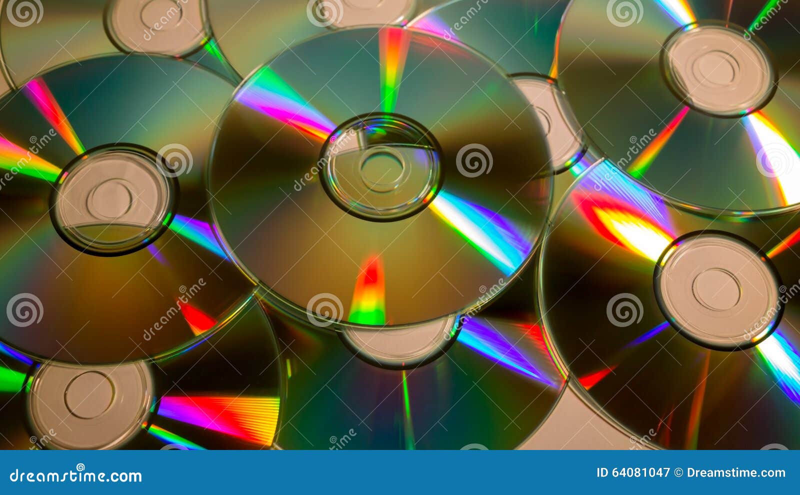 Compacts Disc (CD) Dispersados Imagem de Stock - Imagem de retro ...