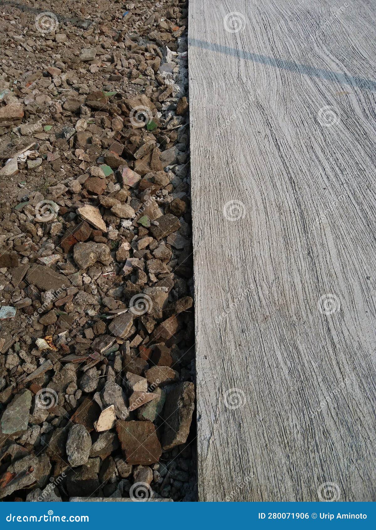 Comparison between Rough Stones and those that Have Been Cemented Stock ...