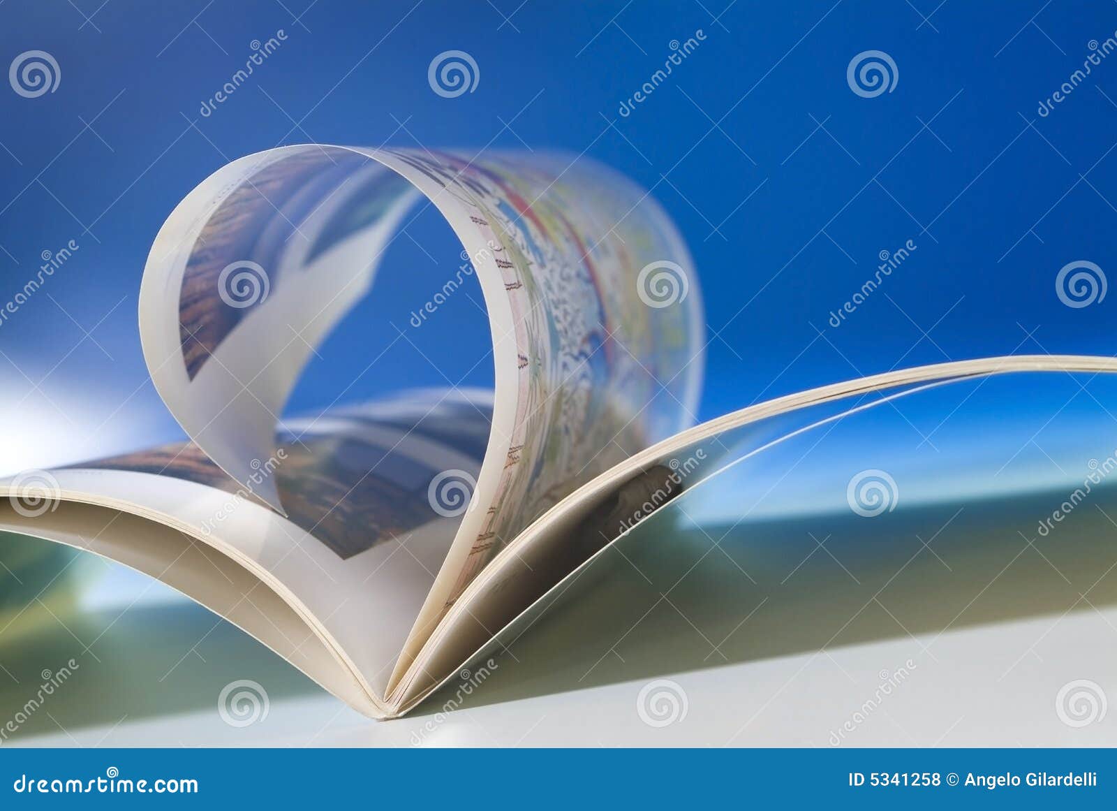 Compartimento foto de stock. Imagem de leitura, azul, compartimento ...