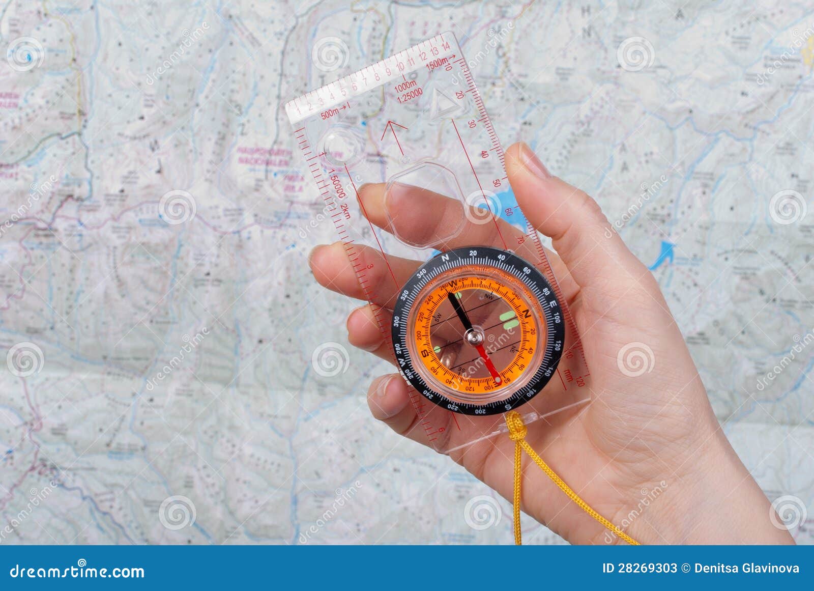 Compas, mapa y mano imagen de archivo. Imagen de exterior - 28269303