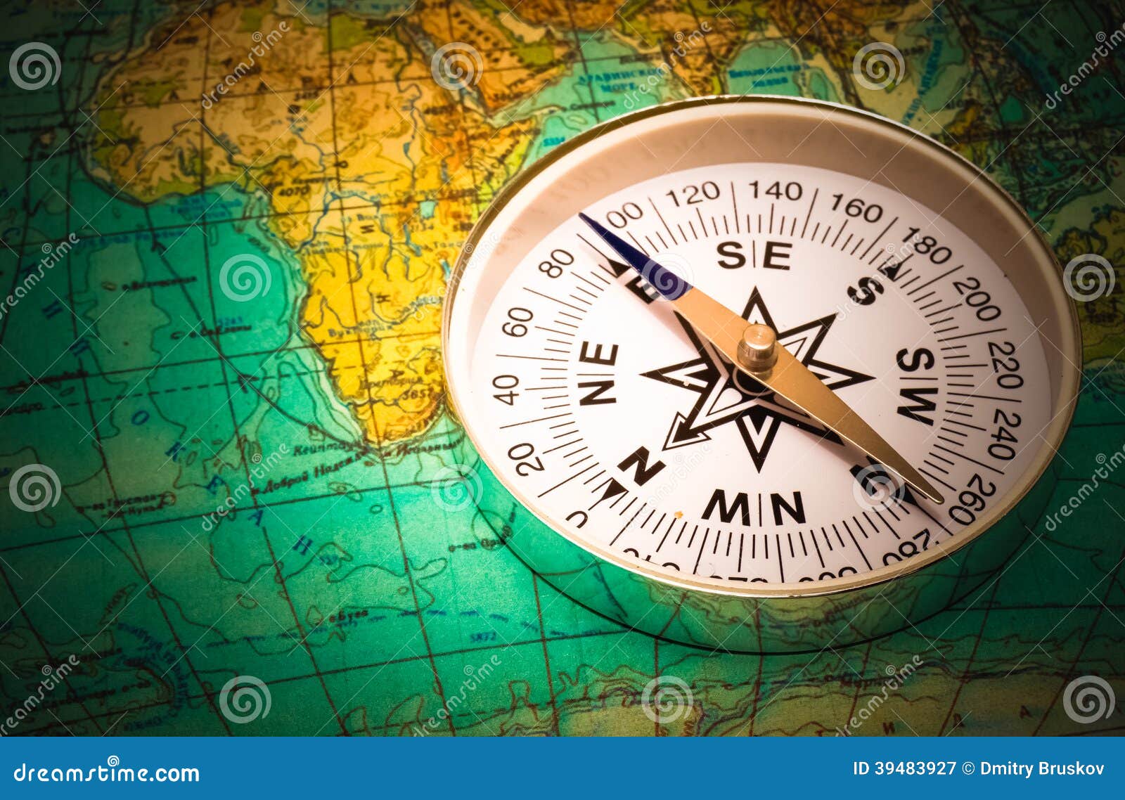 Compass on a card stock image. Image of east, adventure - 39483927