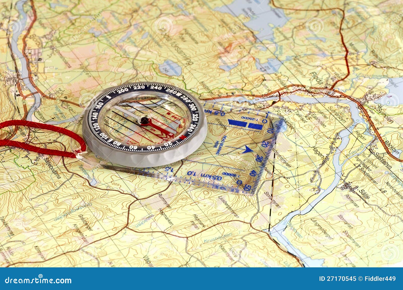 Compasso e mapa imagem de stock. Imagem de mapa, graus - 27170545