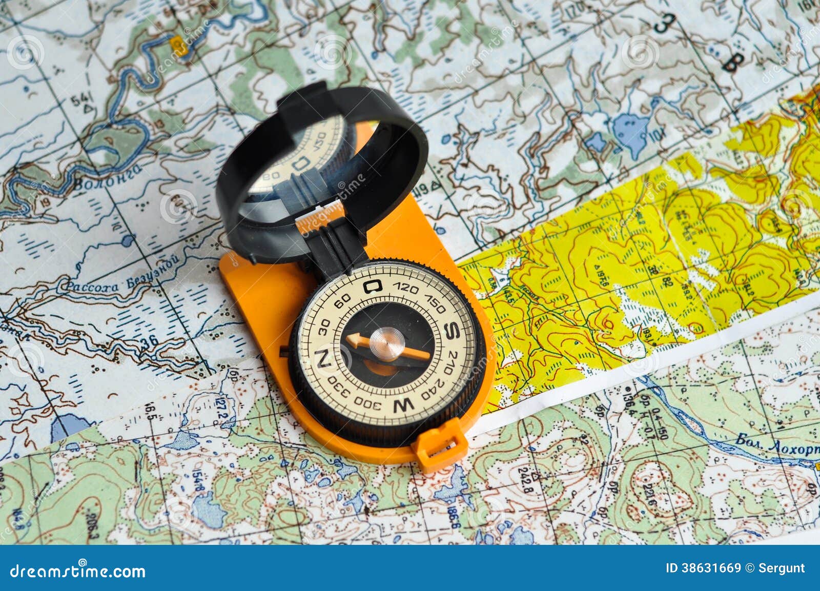 Compasso e mapa. imagem de stock. Imagem de fundos, horizontal - 38631669