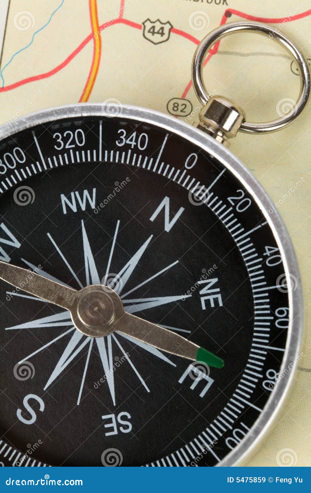 Compasso e mapa imagem de stock. Imagem de escala, fundo - 5475859