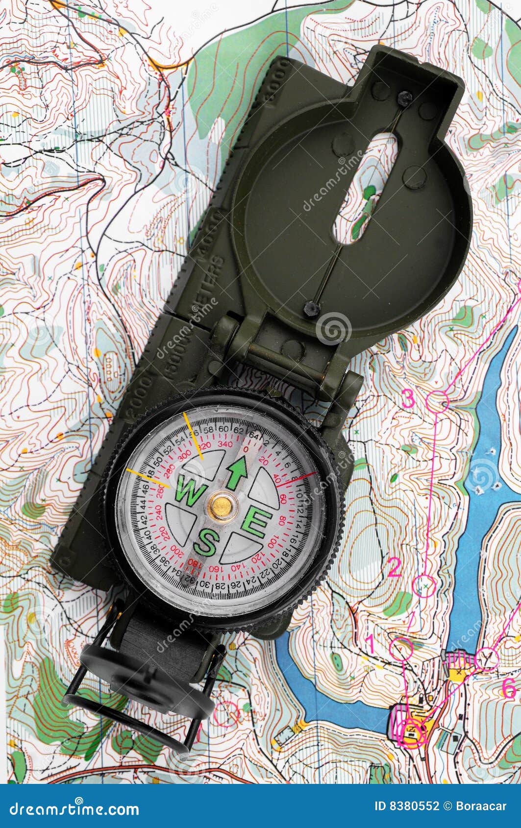 Compasso e mapa foto de stock. Imagem de achado, magnético - 8380552