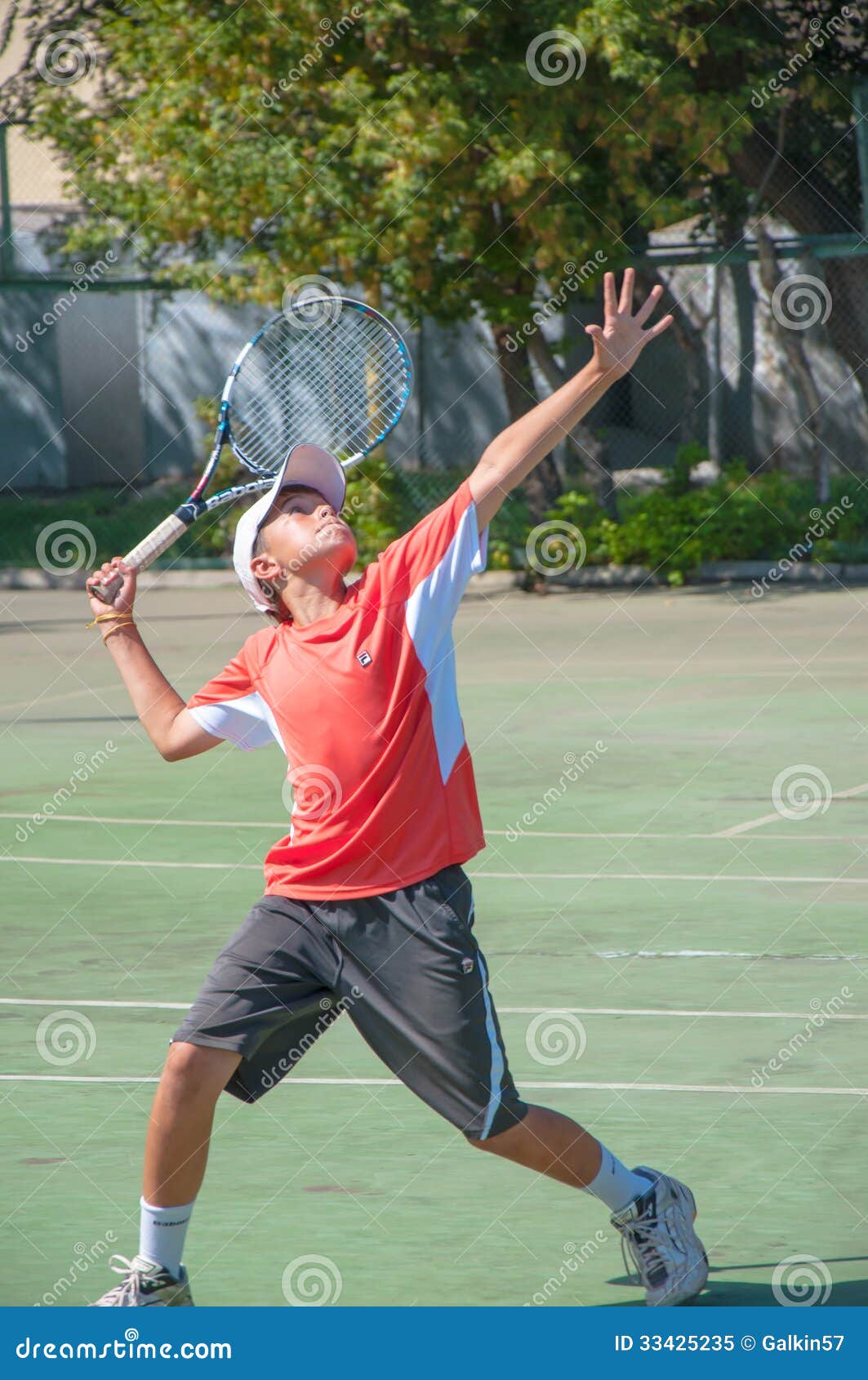 Competencia del tenis imagen editorial. Imagen de compita - 33425235