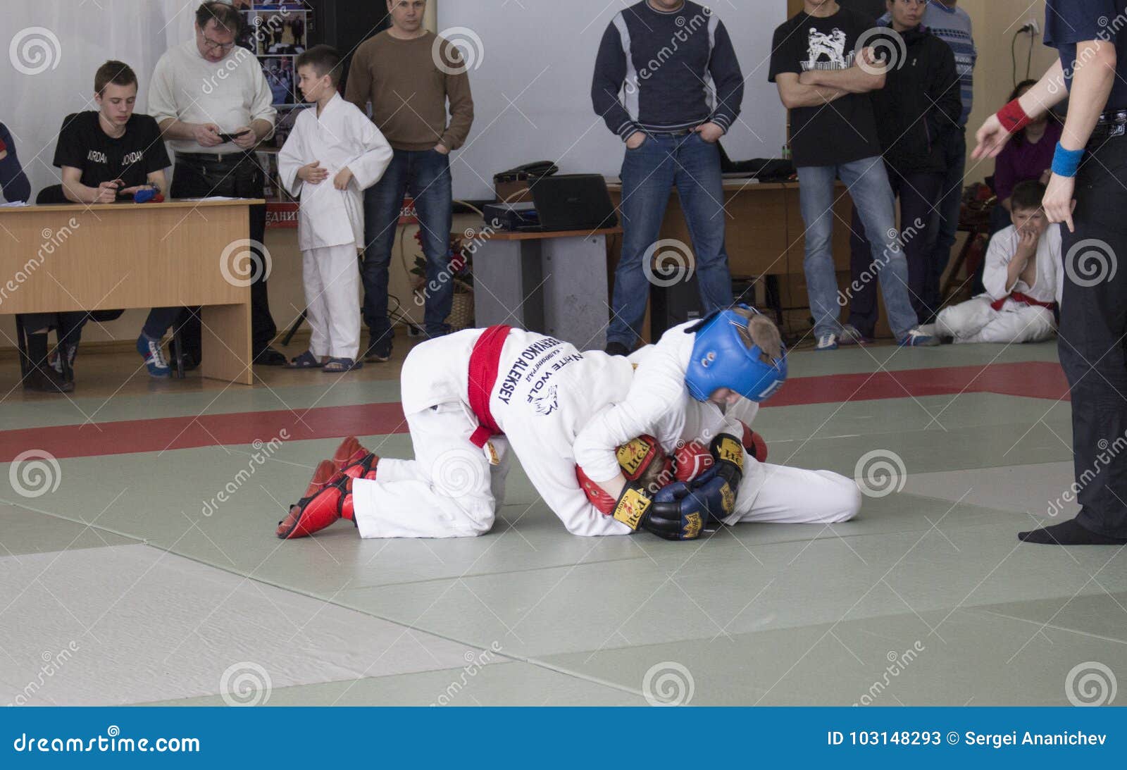 , Competencias En Combate Desarmado Foto de archivo editorial - Imagen ...
