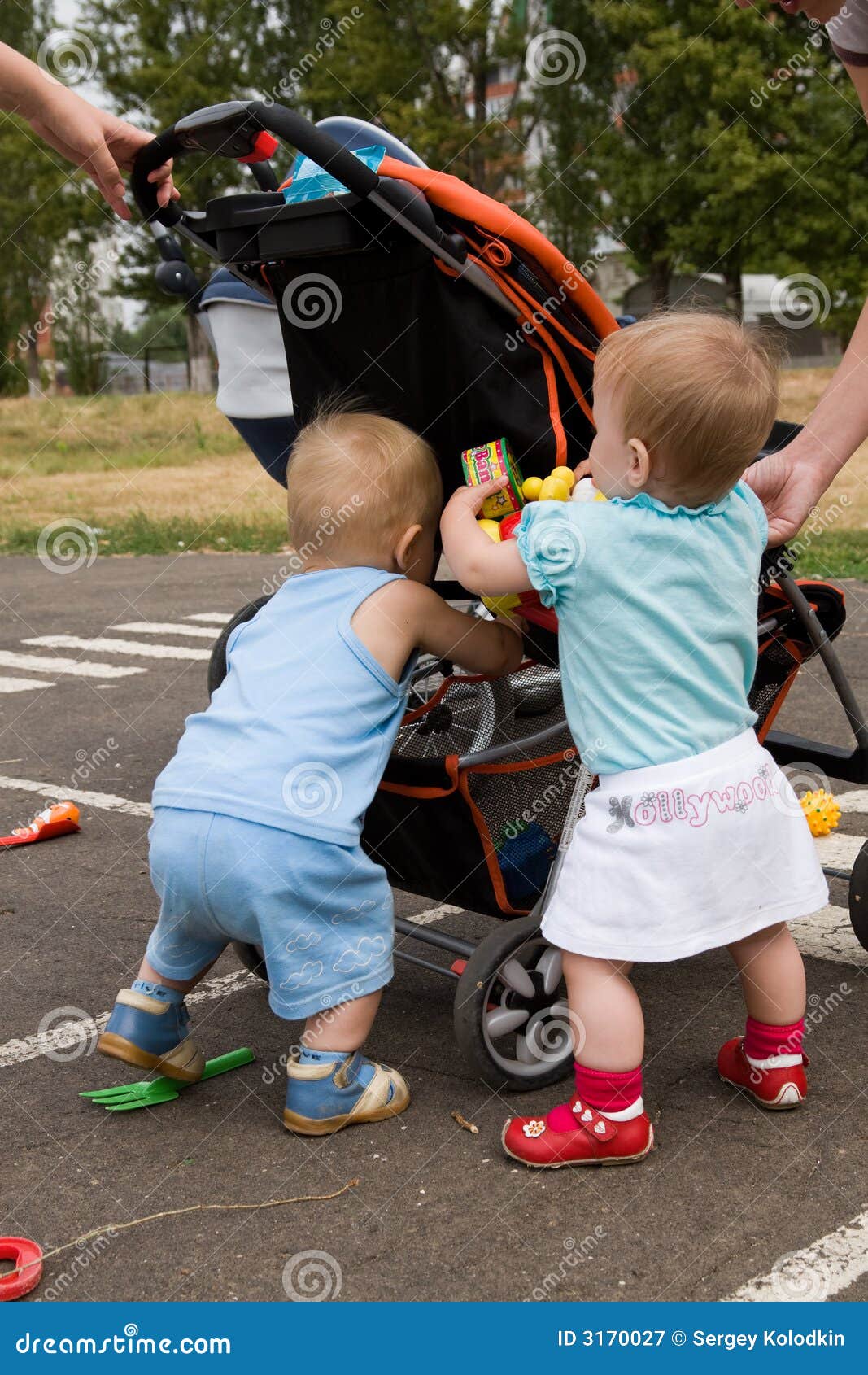 Competition. it is All Mine! Stock Image - Image of girl, outdoor: 3170027