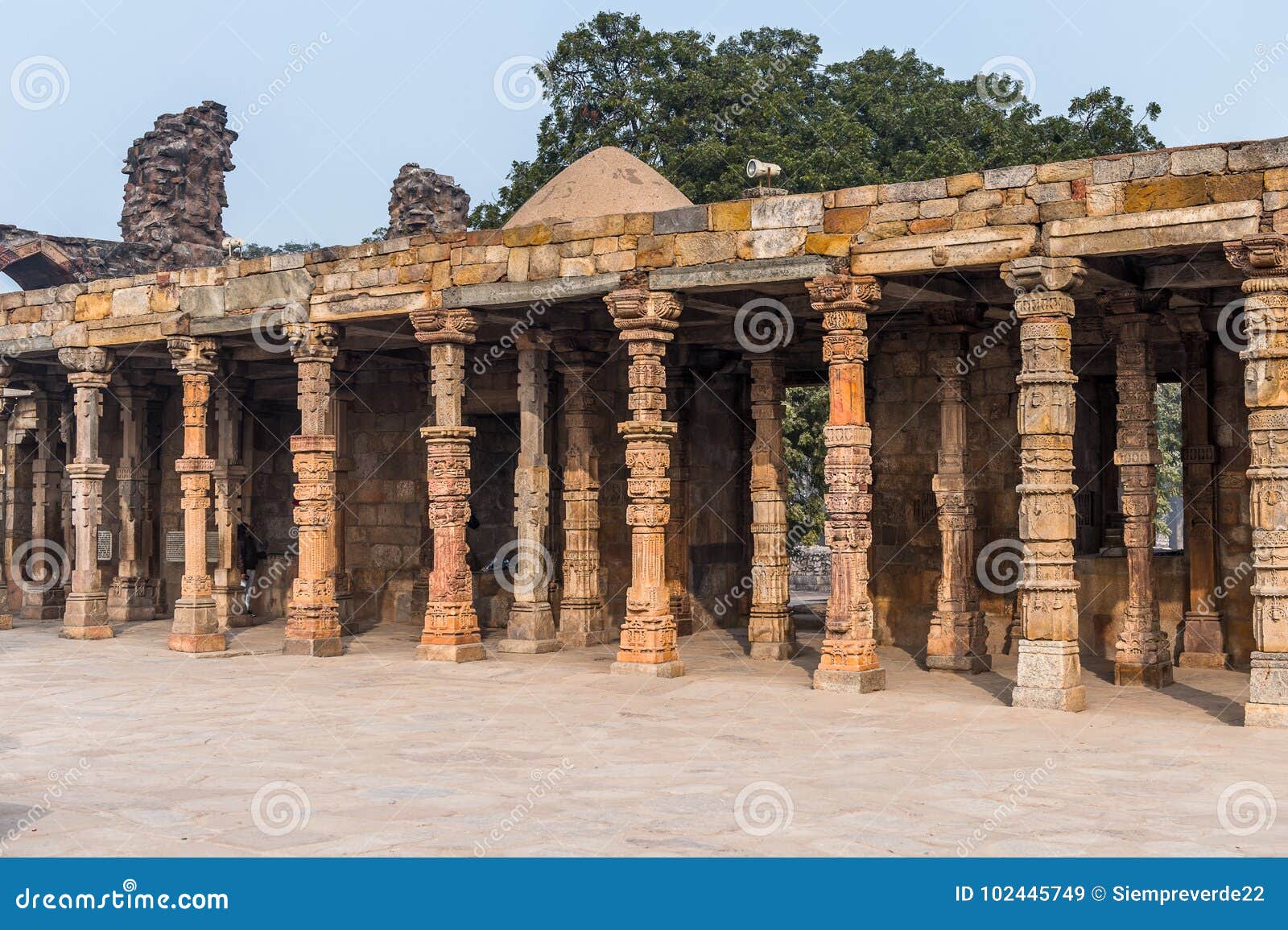 Complejo de Qutb (Qutub imagen de archivo. Imagen de nuevo - 102445749