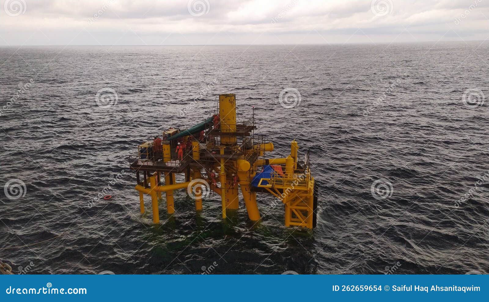 Complete Jacket Installation for Oil and Gas Production Stock Photo ...