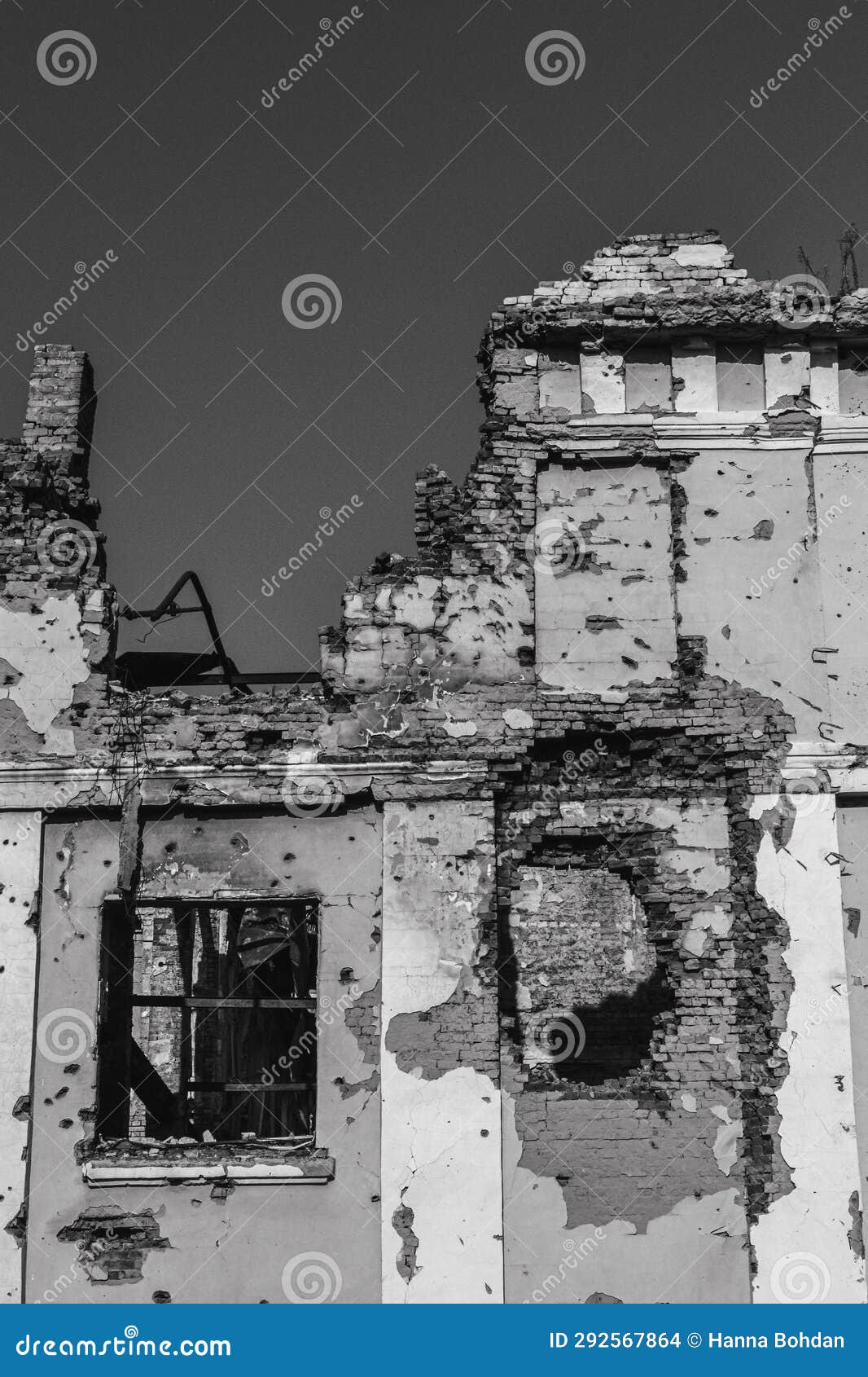A Completely Destroyed School during Hostilities Editorial Stock Image ...