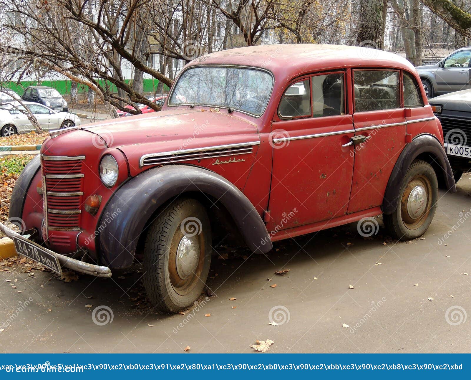 Moskvich 400 Moscow, Kantemirovskaya Metro Station the Moskvich Car of ...