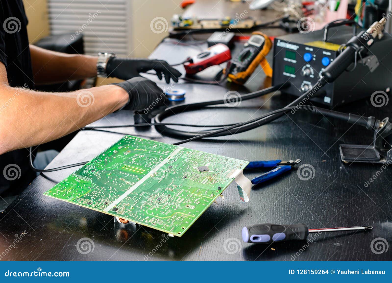 Complex Computer Systems