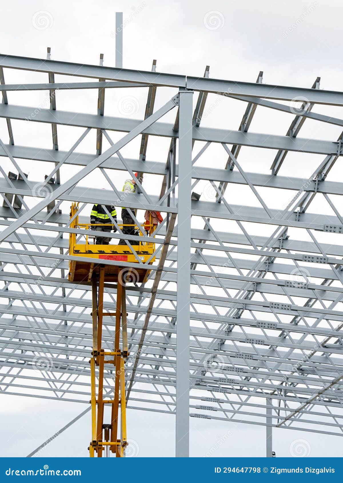 Complex Large Volume Steel Frame Structure Assembly Using Self ...