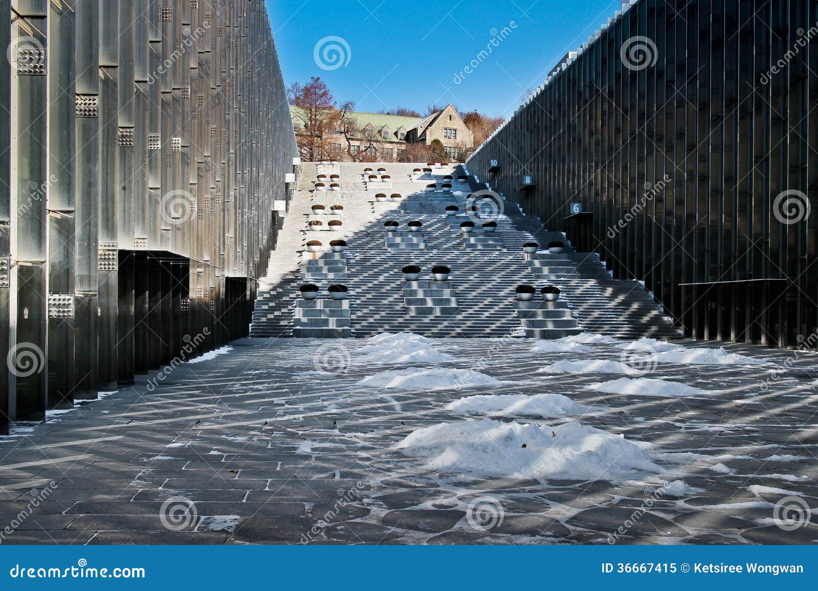 Complexe de campus d'Ewha image stock. Image du corée - 36667415
