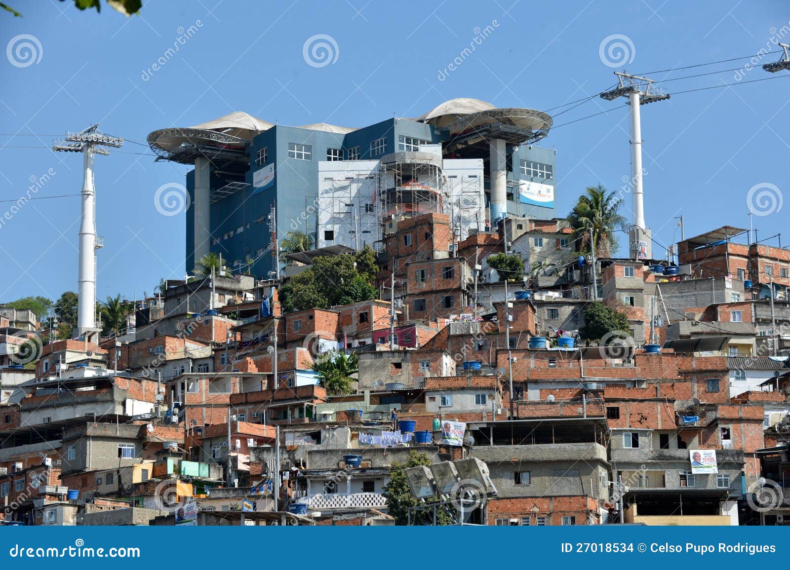 Complexo do AlemÃ£o editorial stock image. Image of full - 27018534