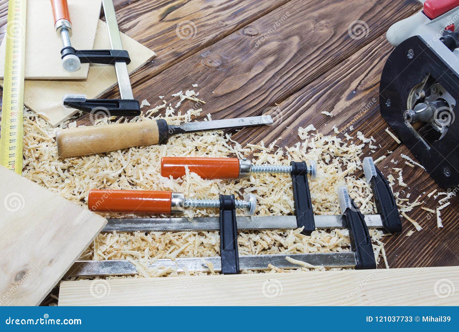 The Composition of the Clips, Chisels, and Chips on the Desktop in the ...