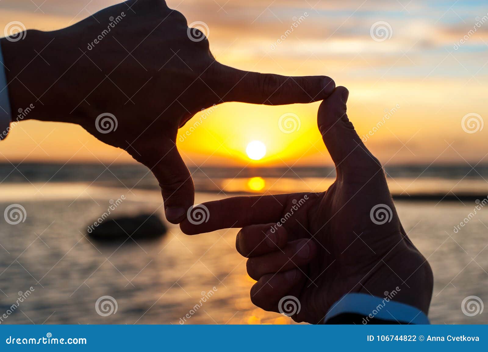 Composition Finger Frame- Man`s Hands Capture the Sunset Stock Photo ...