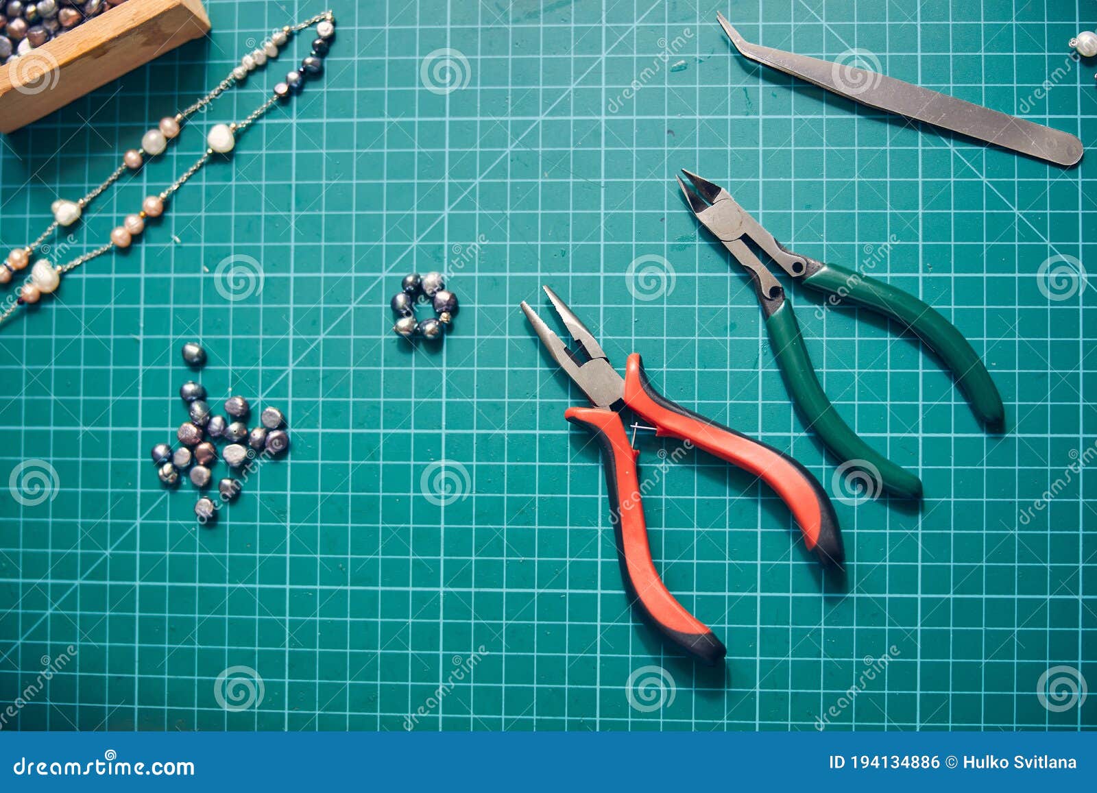 Bijouterie Maker Instruments for Handmade Jewelry Production Stock ...