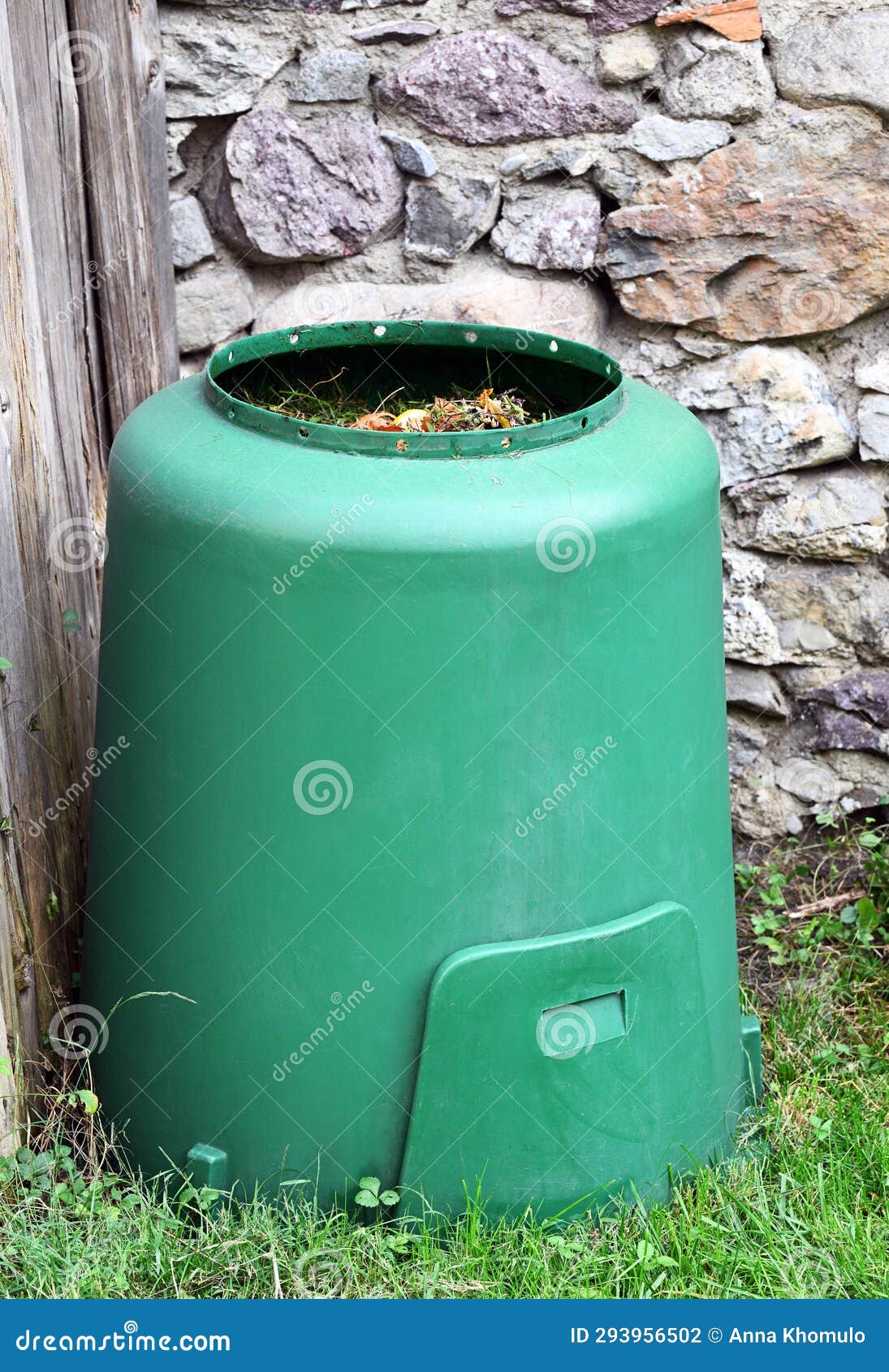 Compost container stock photo. Image of fruit, throw - 293956502
