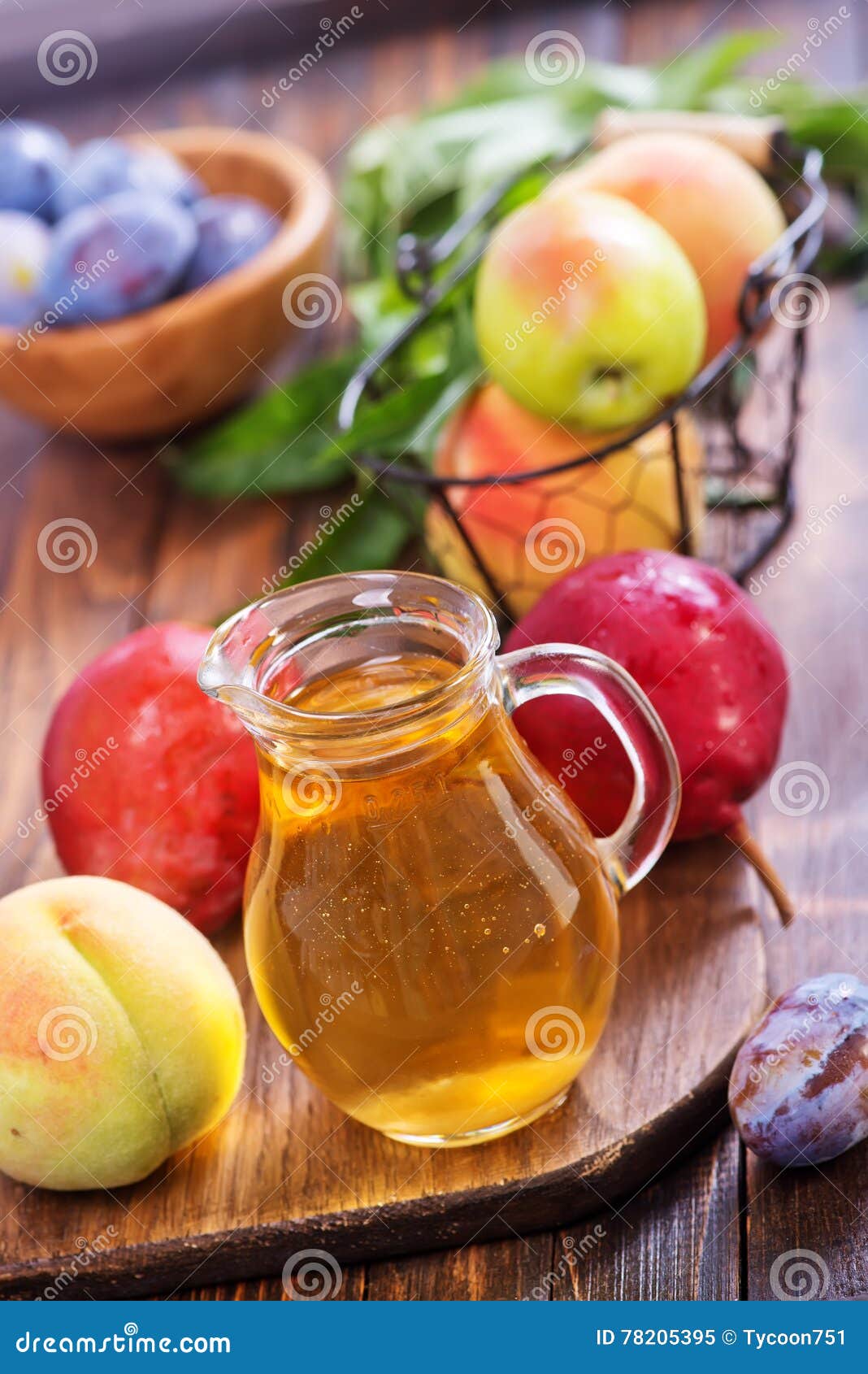 Compot стоковое изображение. изображение насчитывающей предмет - 78205395