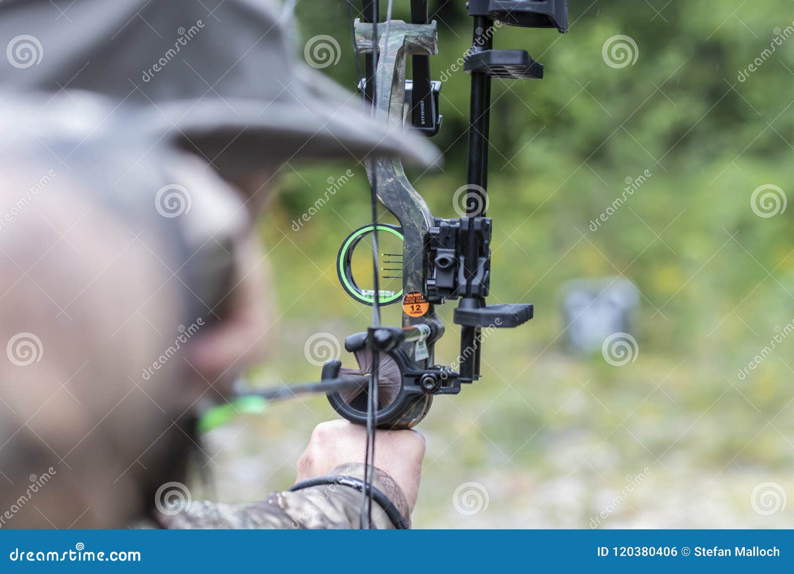 A Compound Bow and Sights Close Up Editorial Photo - Image of hunters ...