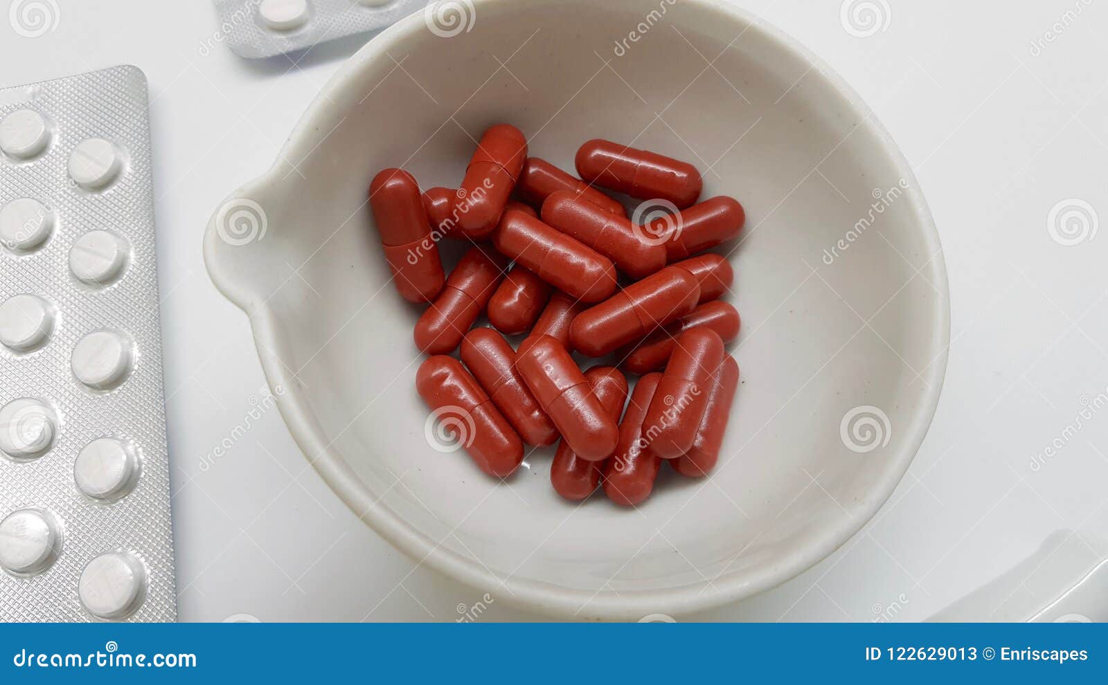 Compounding Capsules and Tablets Stock Image - Image of test, science ...