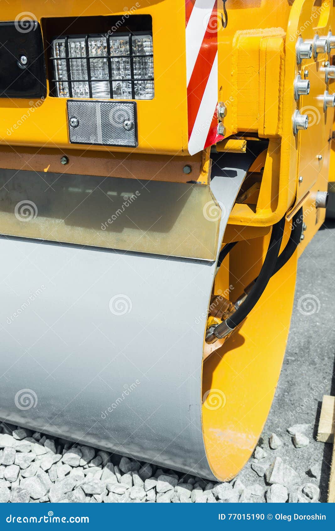 Compresor De La Construcción En La Operación Foto de archivo - Imagen ...