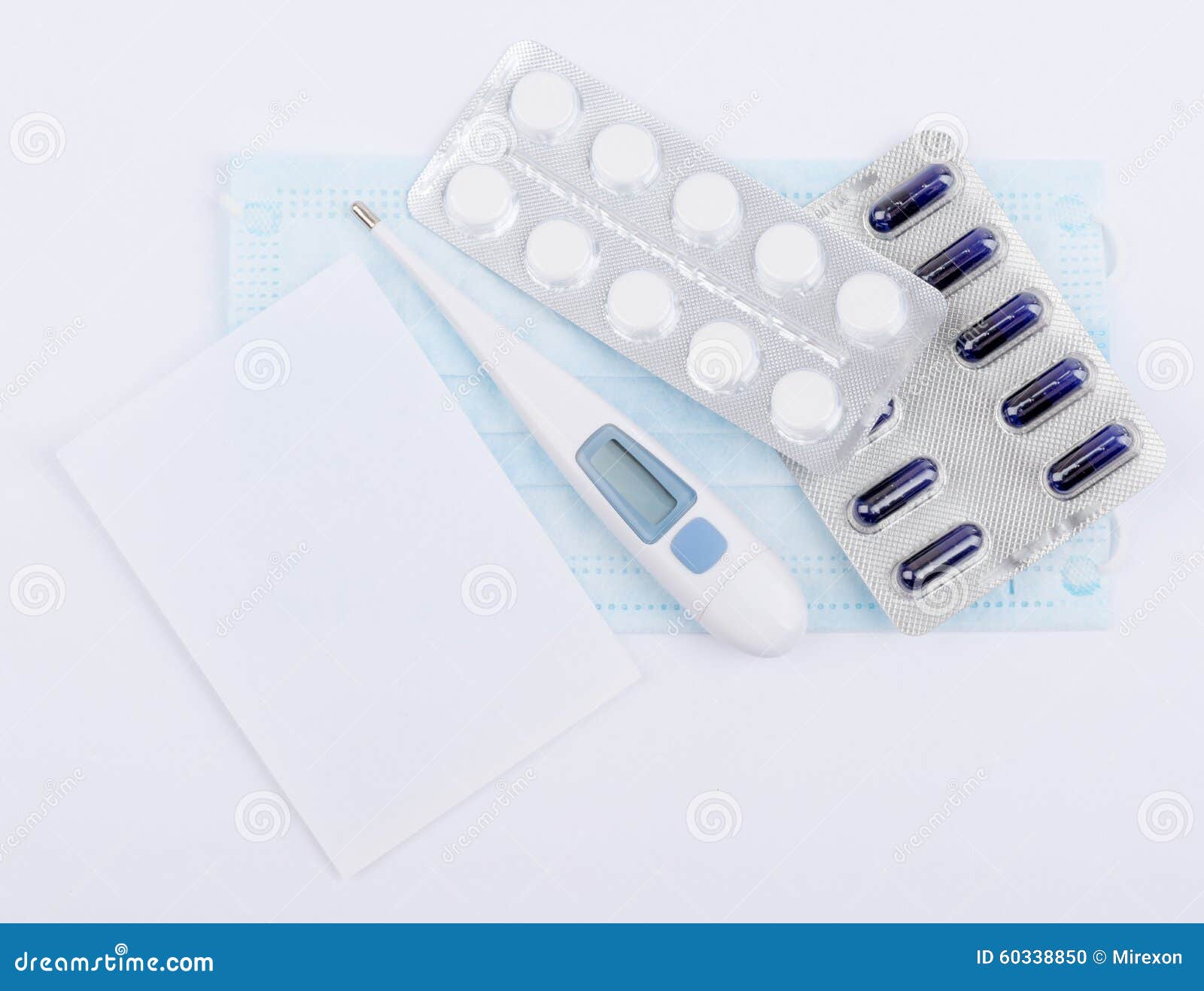 Compresse, Capsule in Blister Con Fotografia Stock - Immagine di ...