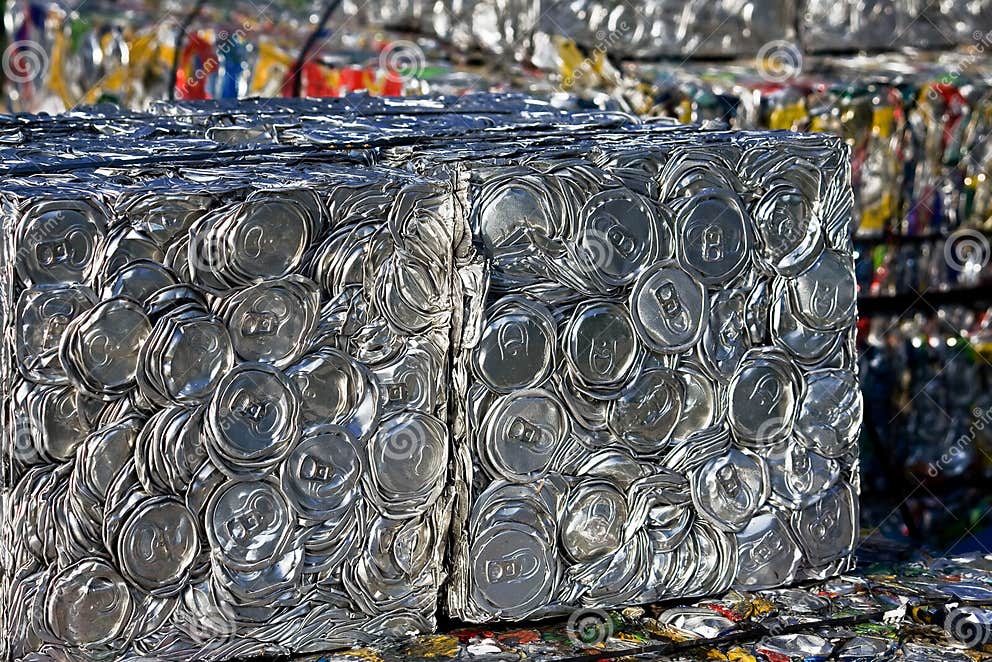 Compressed tin cans stock image. Image of mass, destroy - 10527313