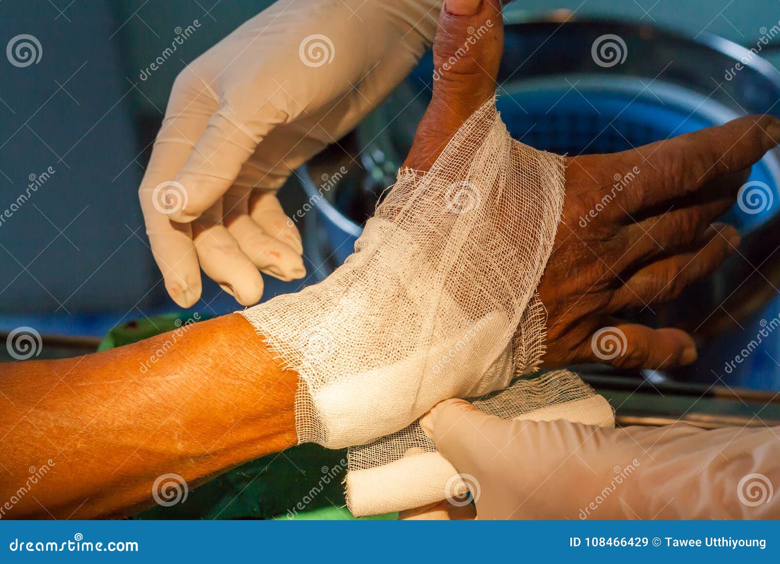 Compression bandage gauze stock image. Image of illness - 108466429