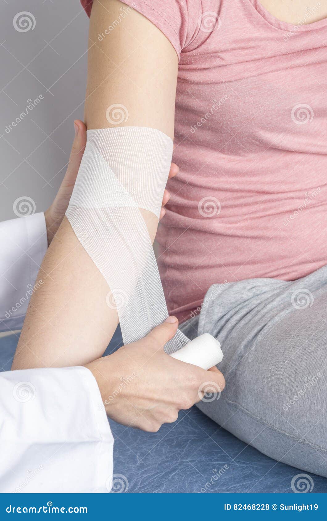 Compression Bandage To Inflammation. Stock Photo - Image of compression ...