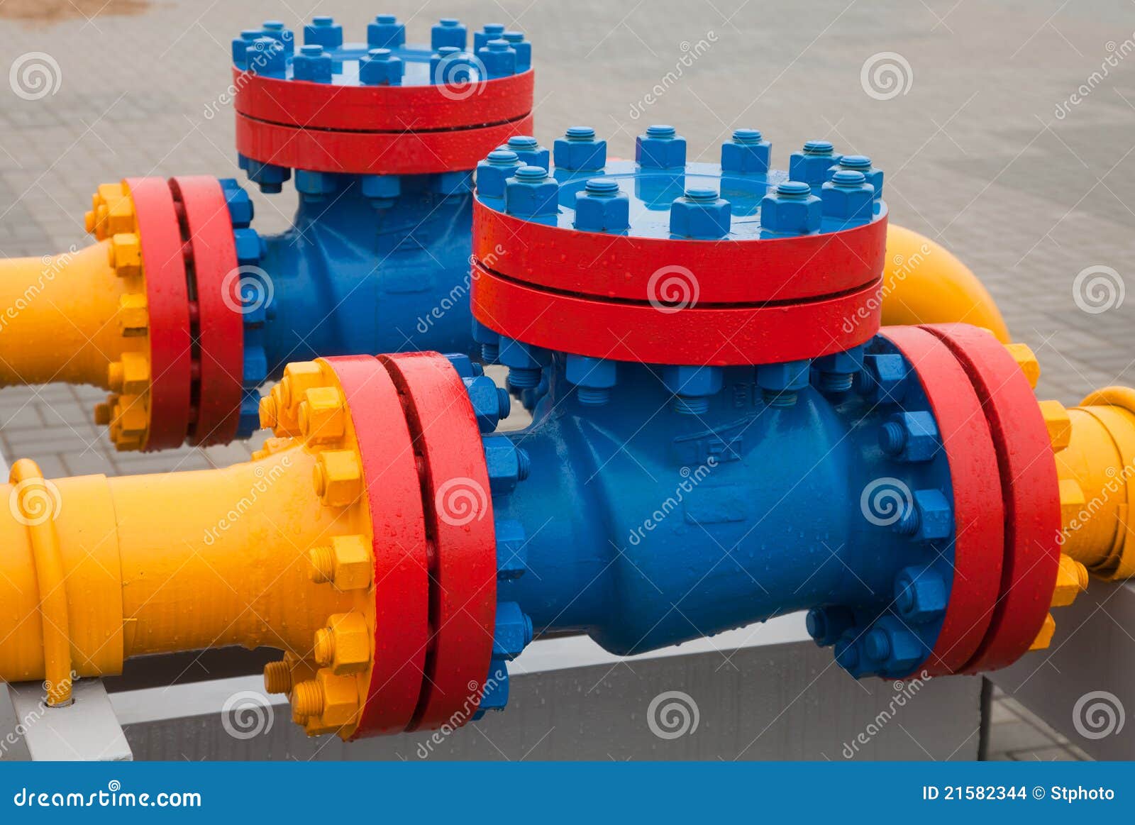 The compressor station stock photo. Image of bolts, tube - 21582344