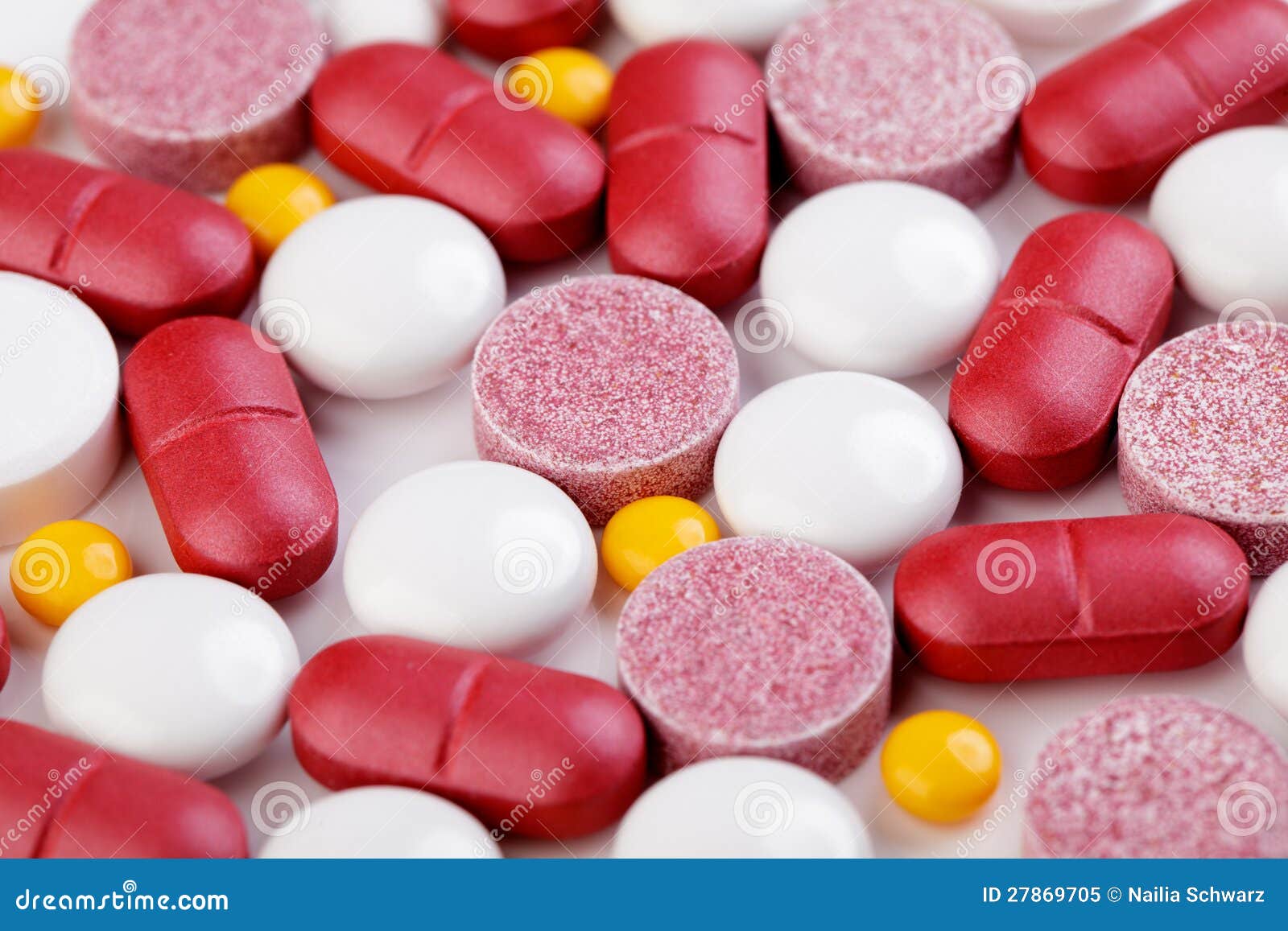 Comprimidos imagem de stock. Imagem de oval, colorido - 27869705