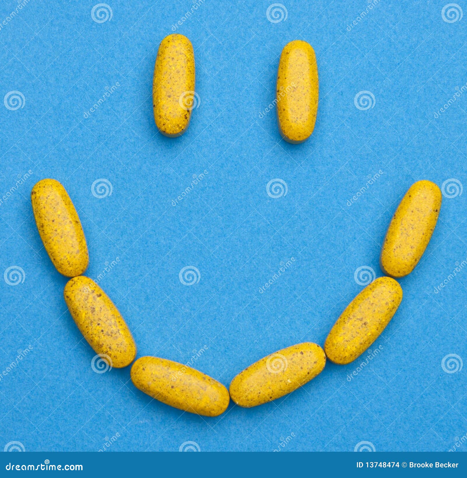 Comprimidos felizes foto de stock. Imagem de cuidado - 13748474