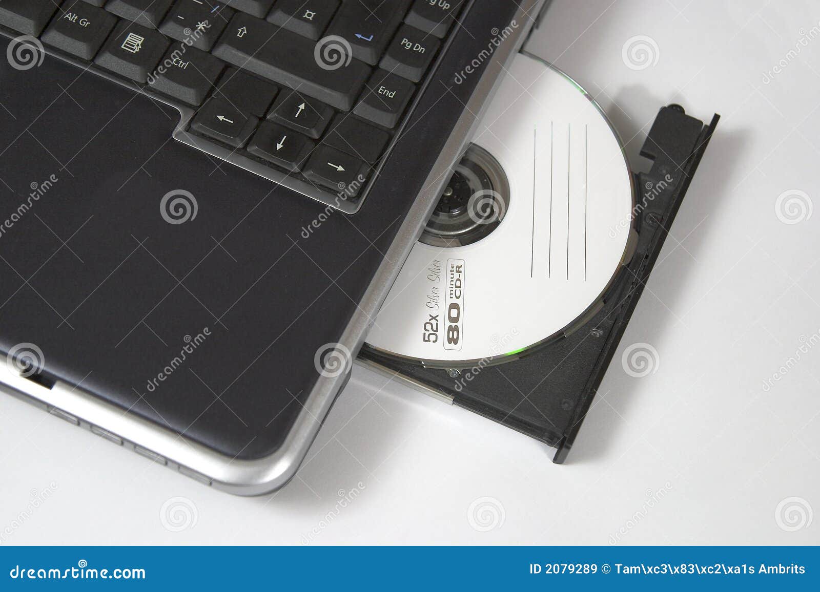 Computadora Portátil Con El CD-ROM Imagen de archivo - Imagen de dinero ...