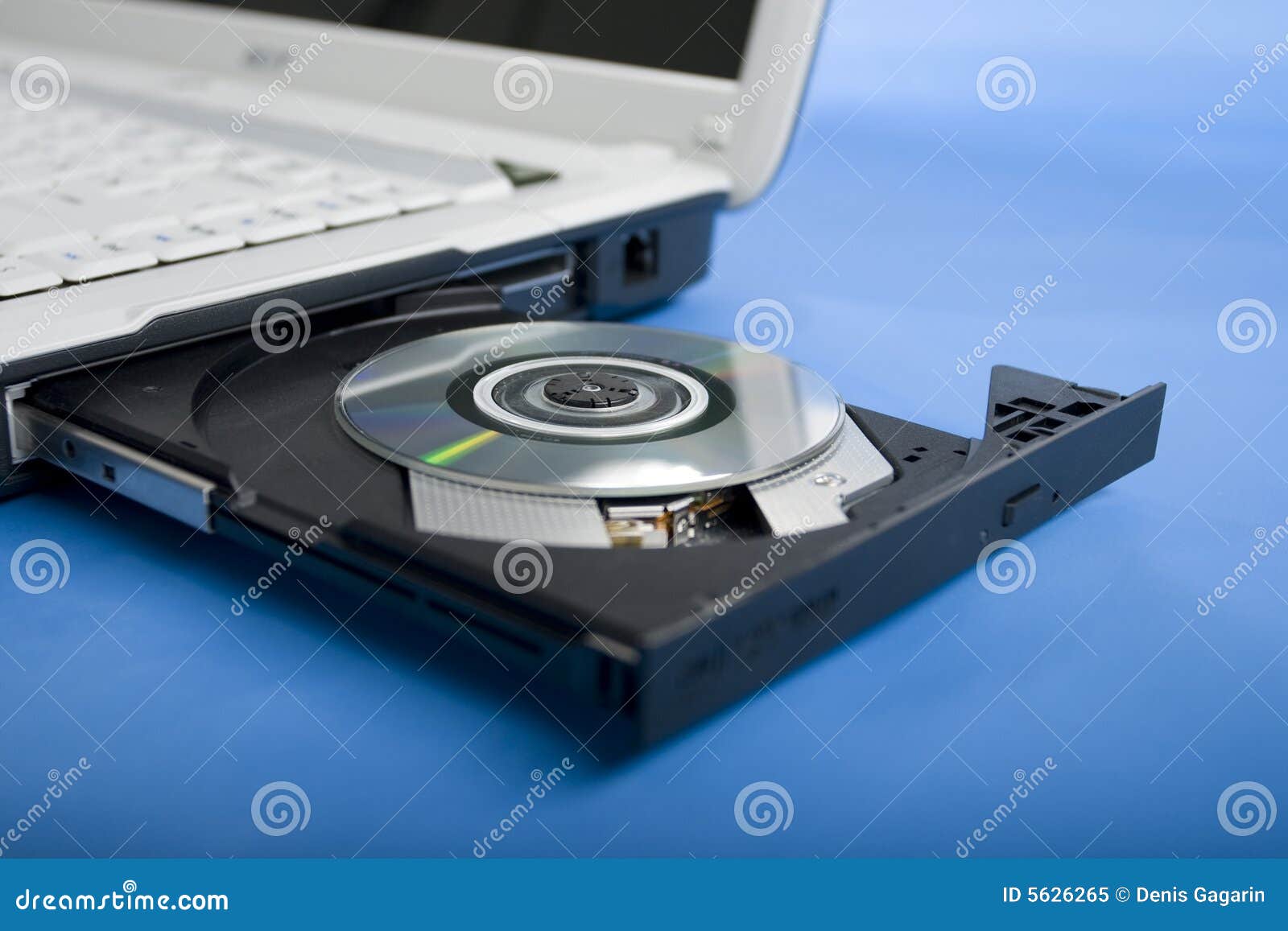 Computer and cd-rom stock image. Image of disk, metallic - 5626265
