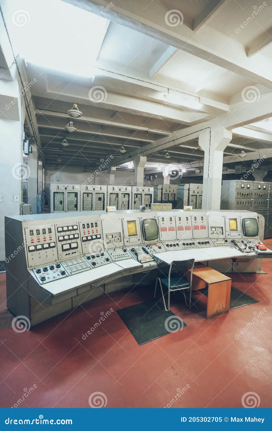 Computer Of The 70s Of The USSR. Inside A Computer Cabinet From The 70s ...